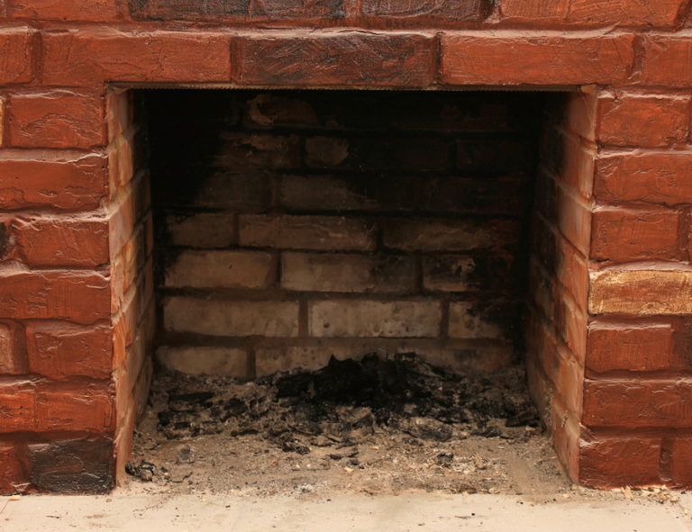 The Difference Between Masonry Fireplaces and Factory-Built Fireplaces